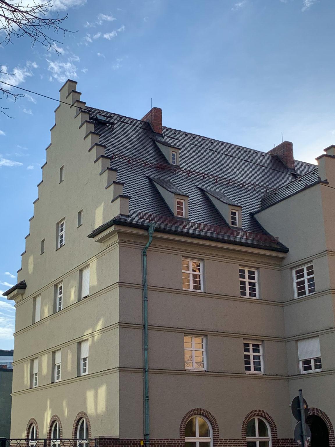 Augsburg: Postamt Pfersee | Vielfalt der Moderne