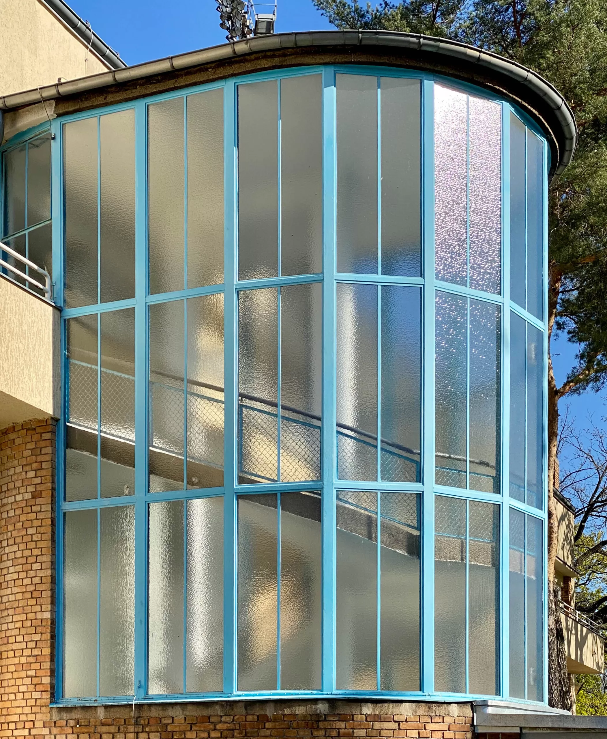 Berlin: Mommsenstadium | Vielfalt der Moderne