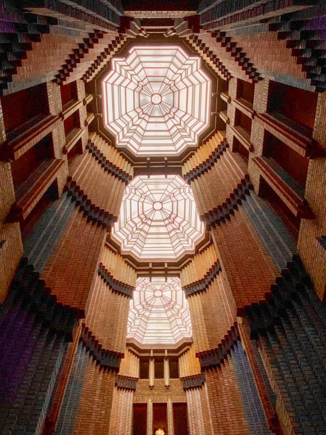 Frankfurt/Main: Behrens Building | Vielfalt der Moderne