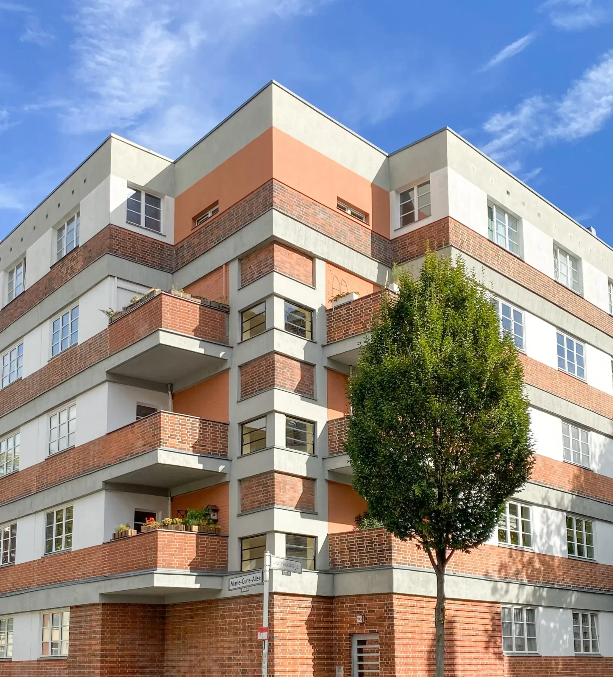 Berlin: Sonnenhof | Vielfalt der Moderne